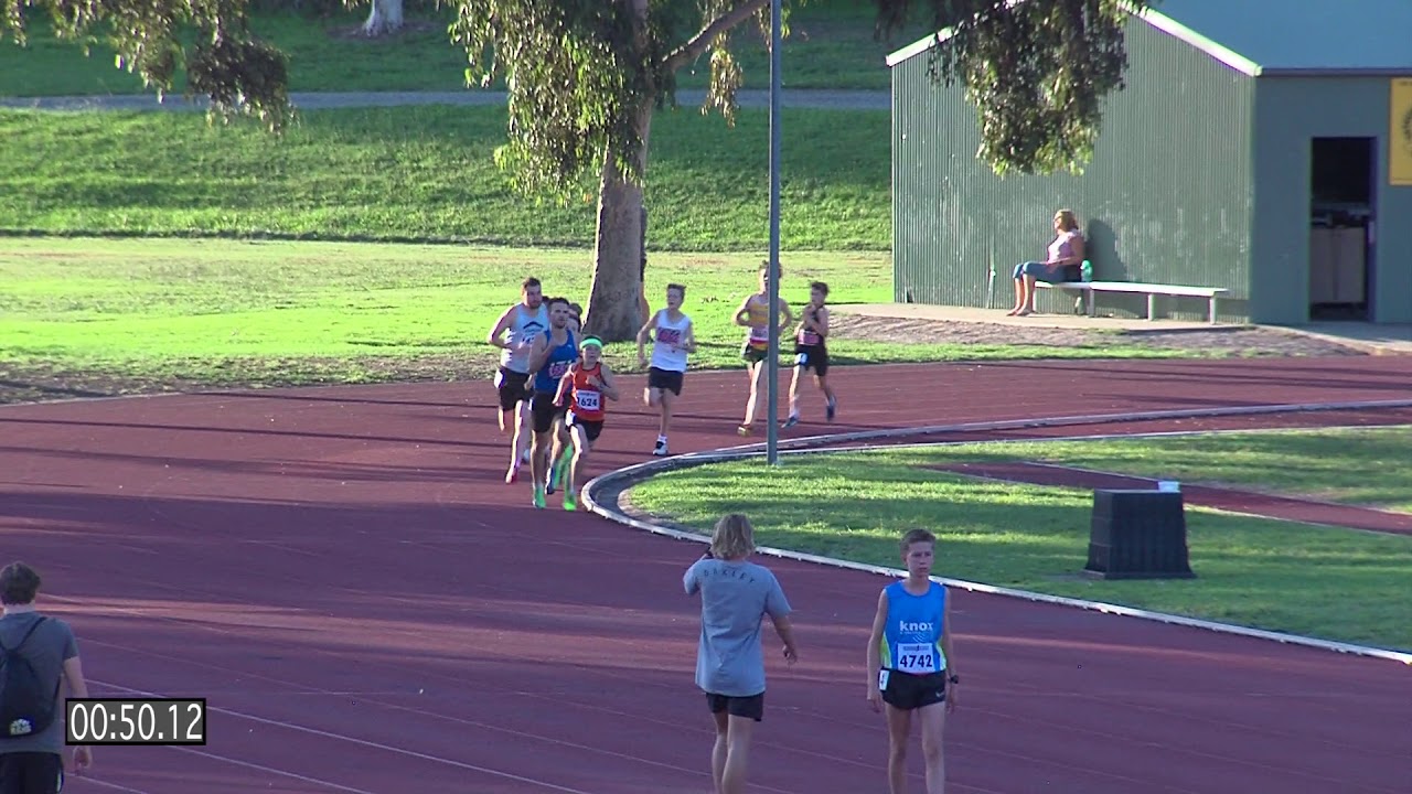 VMC 12.03.2020: Men 800m H race - YouTube