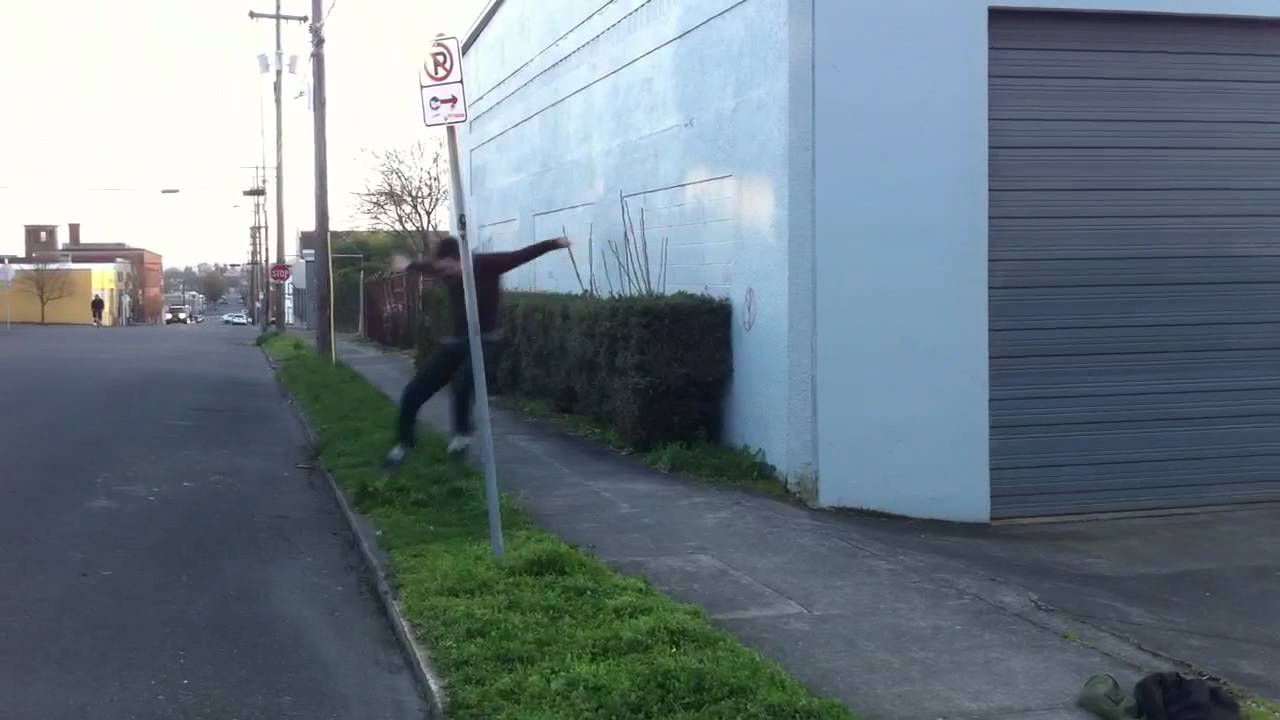 Kevin T. pdx auto gap to curb bonk - YouTube