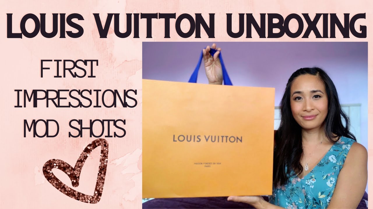 Louis Vuitton Unboxing ALMA BB in Creme FIRST IMPRESSIONS ️ MOD SHOTS ...
