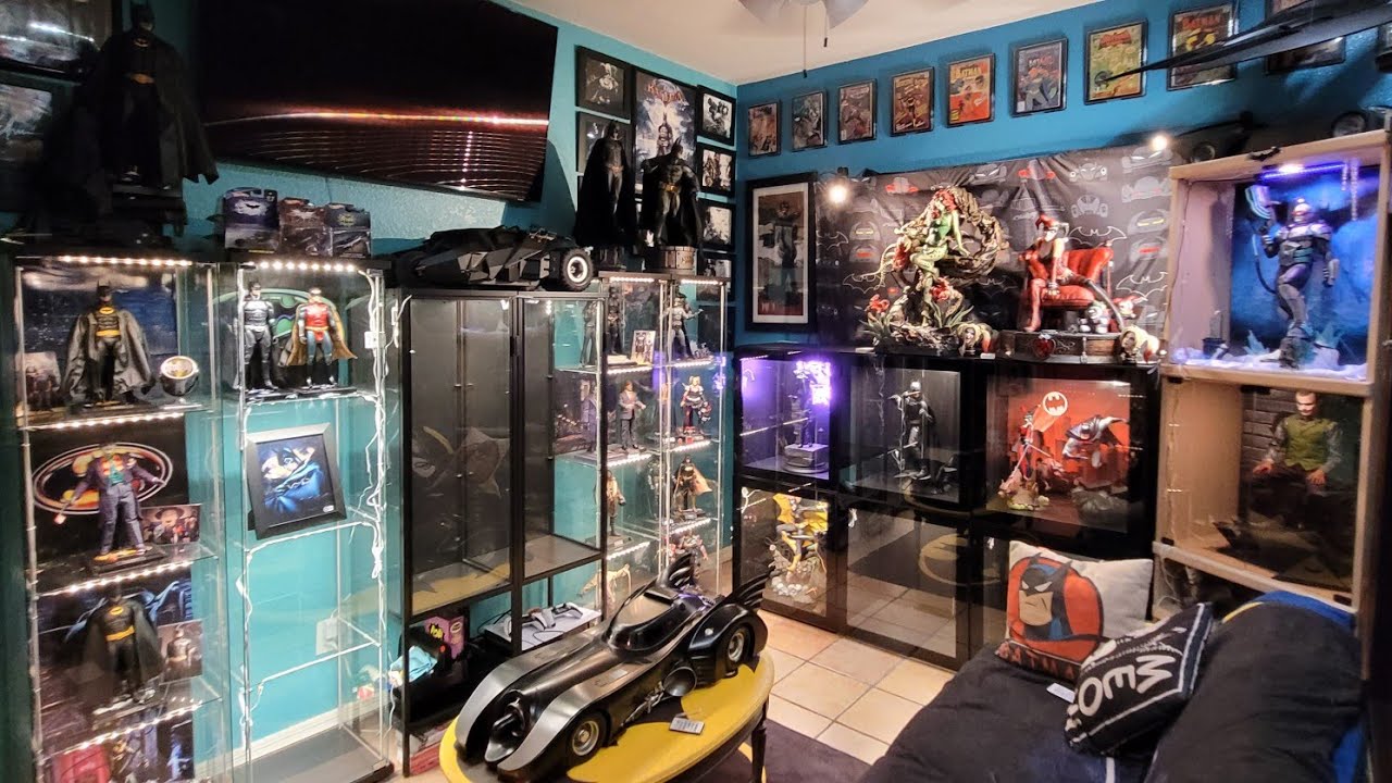 Batman Collection Room Tour 2023 - YouTube