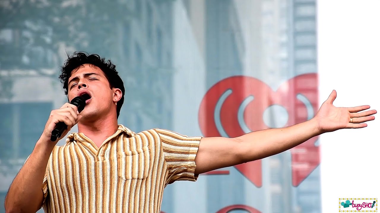 Jacob Dickey - "Proud of Your Boy" (Disney's Aladdin) - YouTube