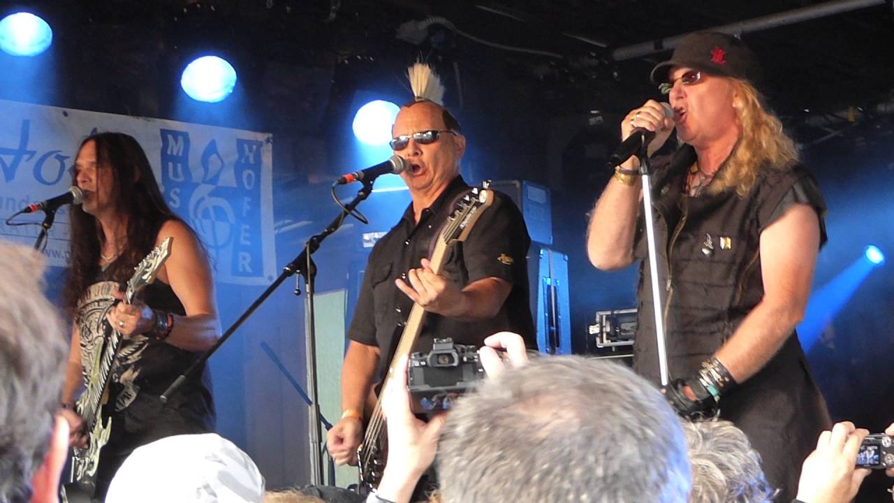 Q5 - We Came Here To Rock - Headbangers Open Air 2016 (HOA) - YouTube