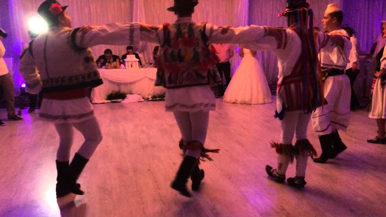 NUNTA LA ROMANI ...DANS AUTENTIC ROMANESC - YouTube
