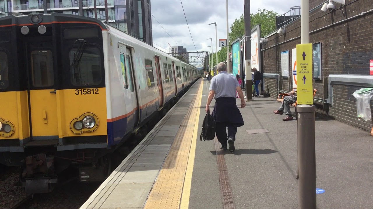 London overground class 315 arriving at Walthamstow Central - YouTube