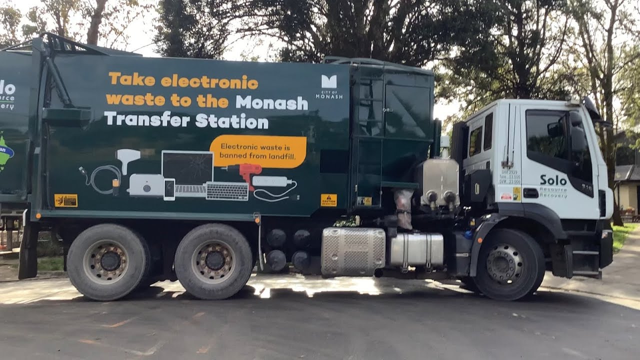Monash Garbage Unit 2929 + Incab Shots - YouTube