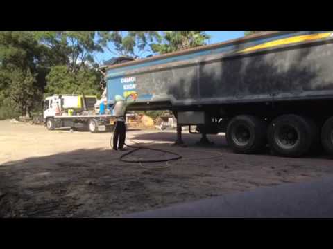 Abrasive blasting semi trailer - YouTube