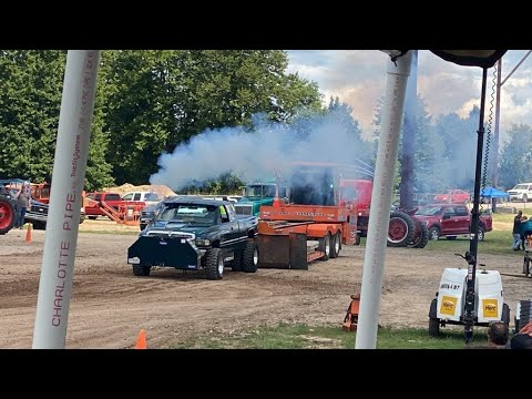 Truck and Tractor Pull at 2023 Washington County Fair - YouTube