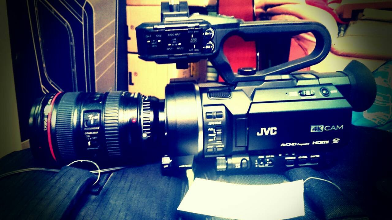 JVC GY-LS300 4K Camdorder J-log test shooting with Canon lens - YouTube