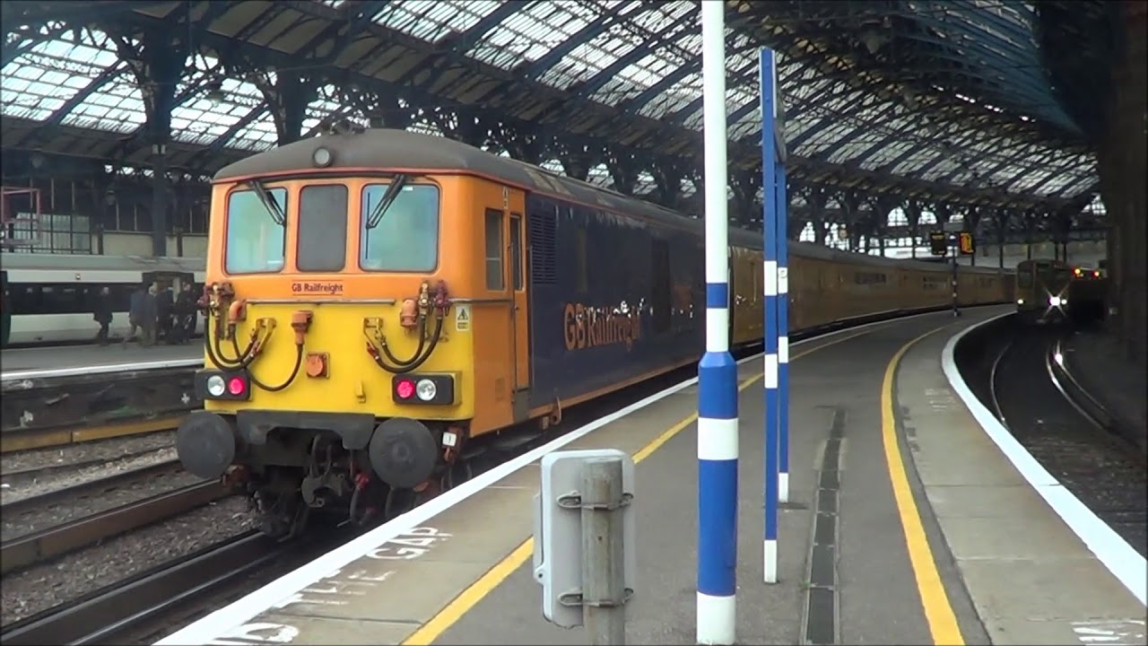 GBRf 73961 and 73965 at Brighton Station on Network Rail Test Train 18 ...