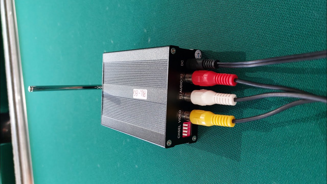 TV Signal Sender Inbetriebnahme - YouTube