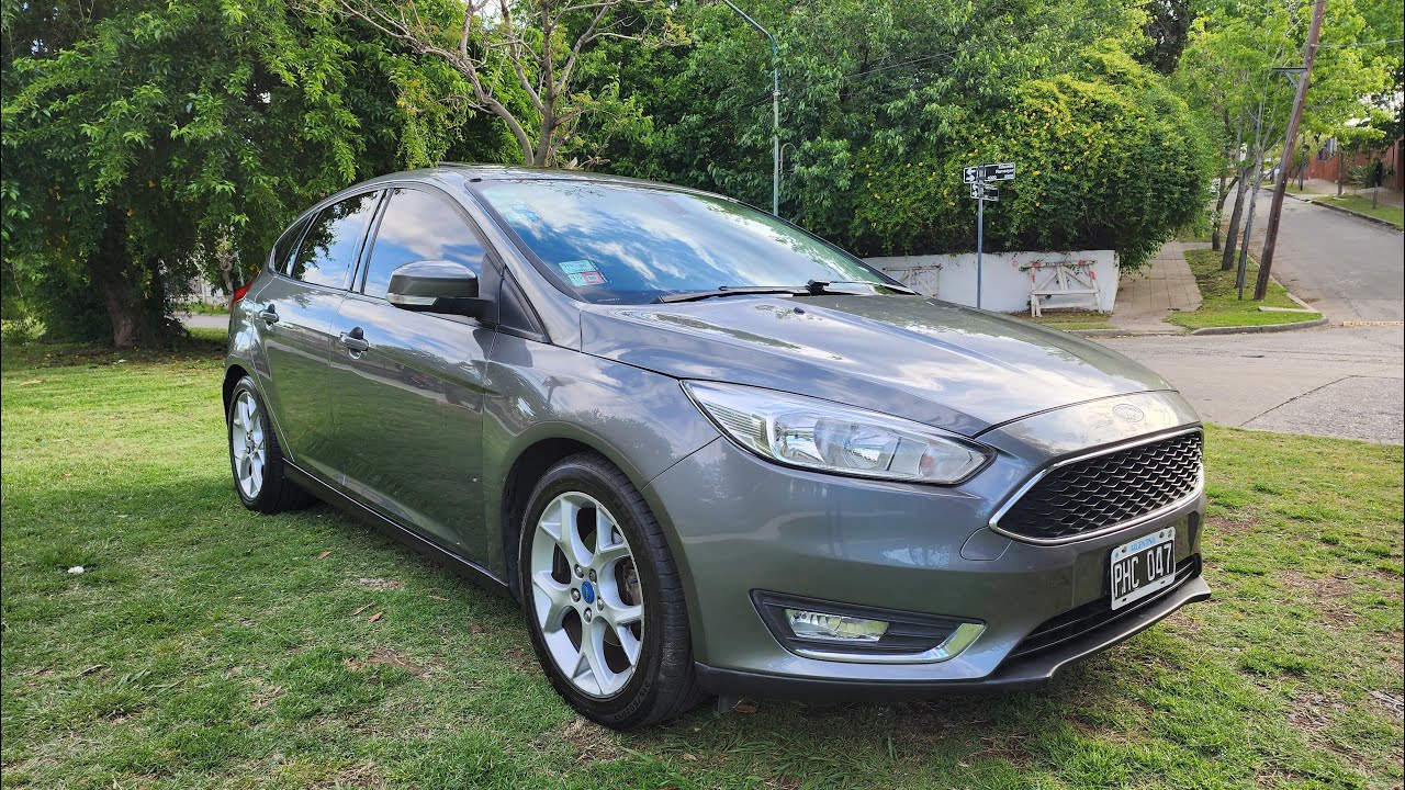 Ford Focus SE Plus Powershift 2015 vende Autoinfinity - YouTube