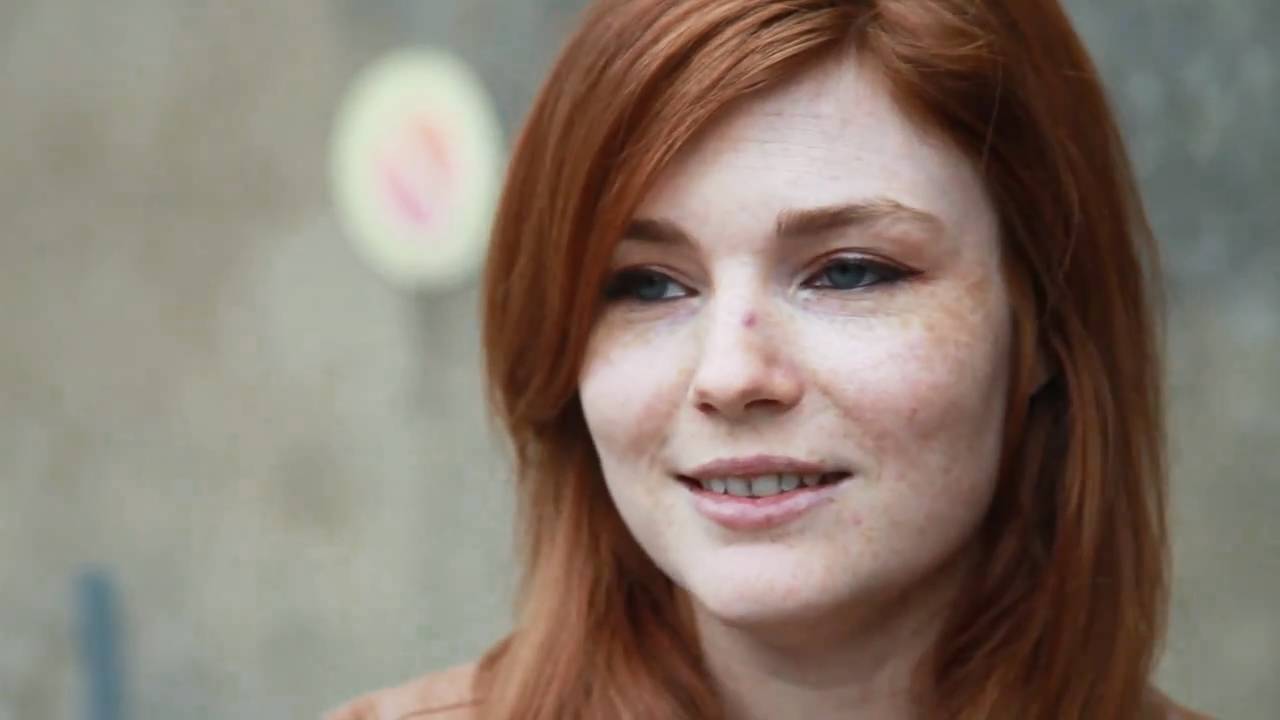 Barbara comédienne - YouTube