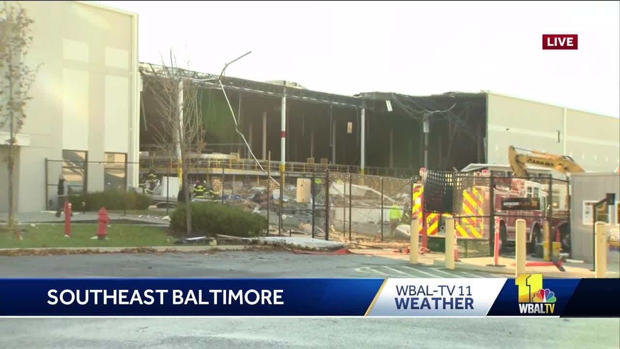 2 killed in partial building collapse at Amazon warehouse - YouTube