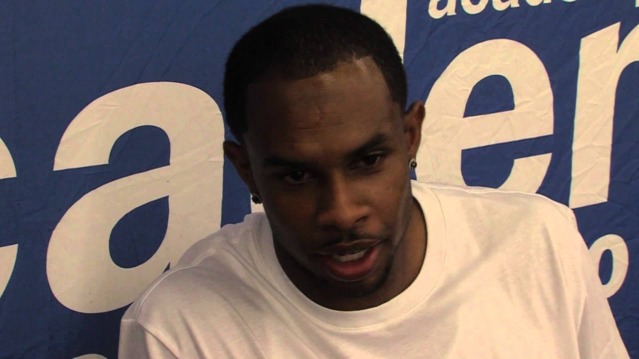 Robert Meachem feature for Outside the Huddle - YouTube