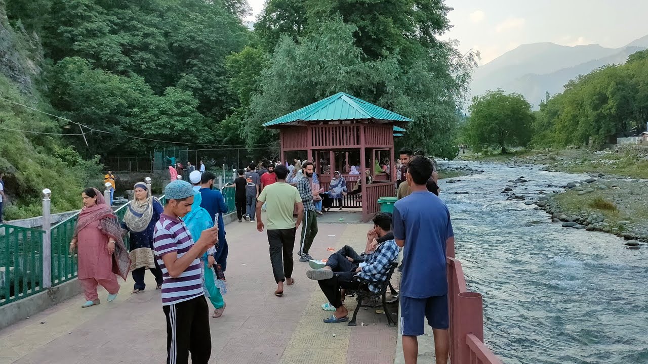 explore of aripal tral ||| Jammu and kashmir// view of aripal tral ...