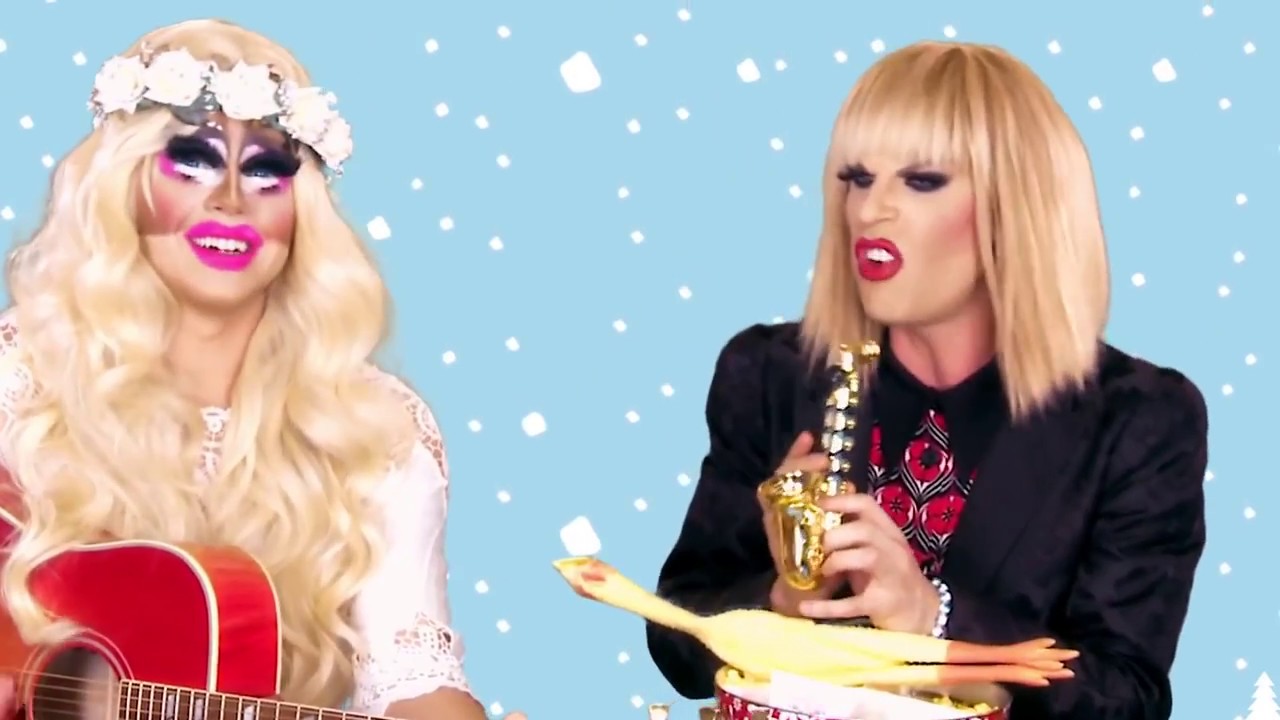 Santa Claus is coming to FVCK ME IN THE RAKE WITH A PV$$Y MOM - YouTube