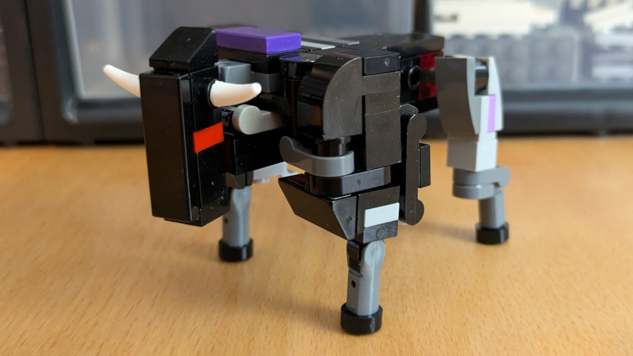 How To Build a Lego Transformer: Combiner (Part 2) - YouTube