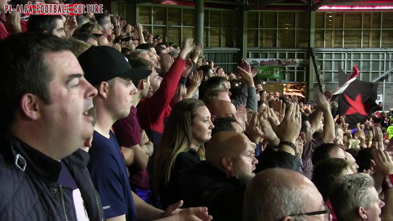 We are the Busby Boys (FC United) - YouTube