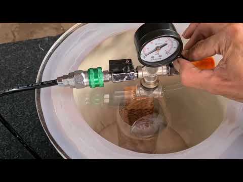 DIY Vacuum Chamber - YouTube