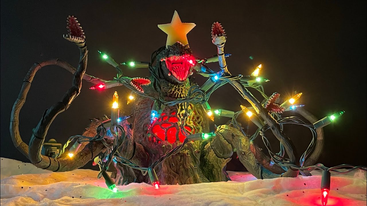 Biollante The Christmas Tree - Godzilla Stop Motion Movie Christmas ...