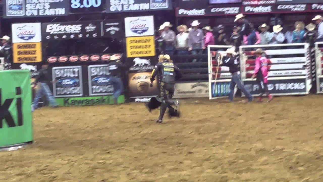 Douglas Duncan - PBR - Tulsa, Oklahoma 2014 - YouTube