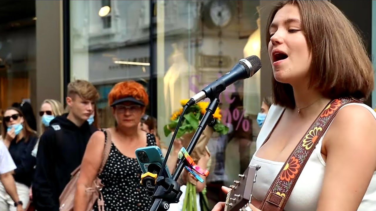 Female Singers From Ireland