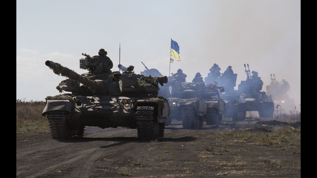 Ukrainian M1A2 Abrams intercepts large Russian convoy, Ukrainian ...