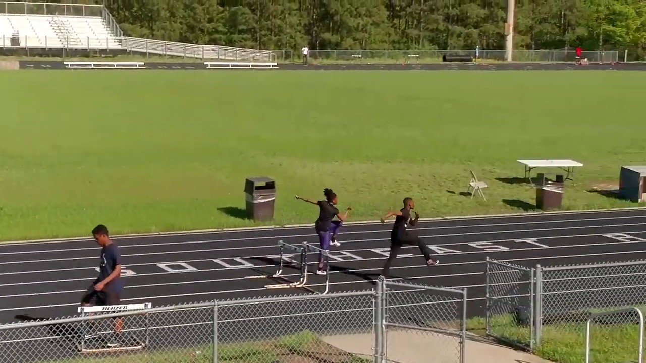 Hurdle Training - 300 hurdle workout with Tia Outlaw and Isaiah Chapman ...