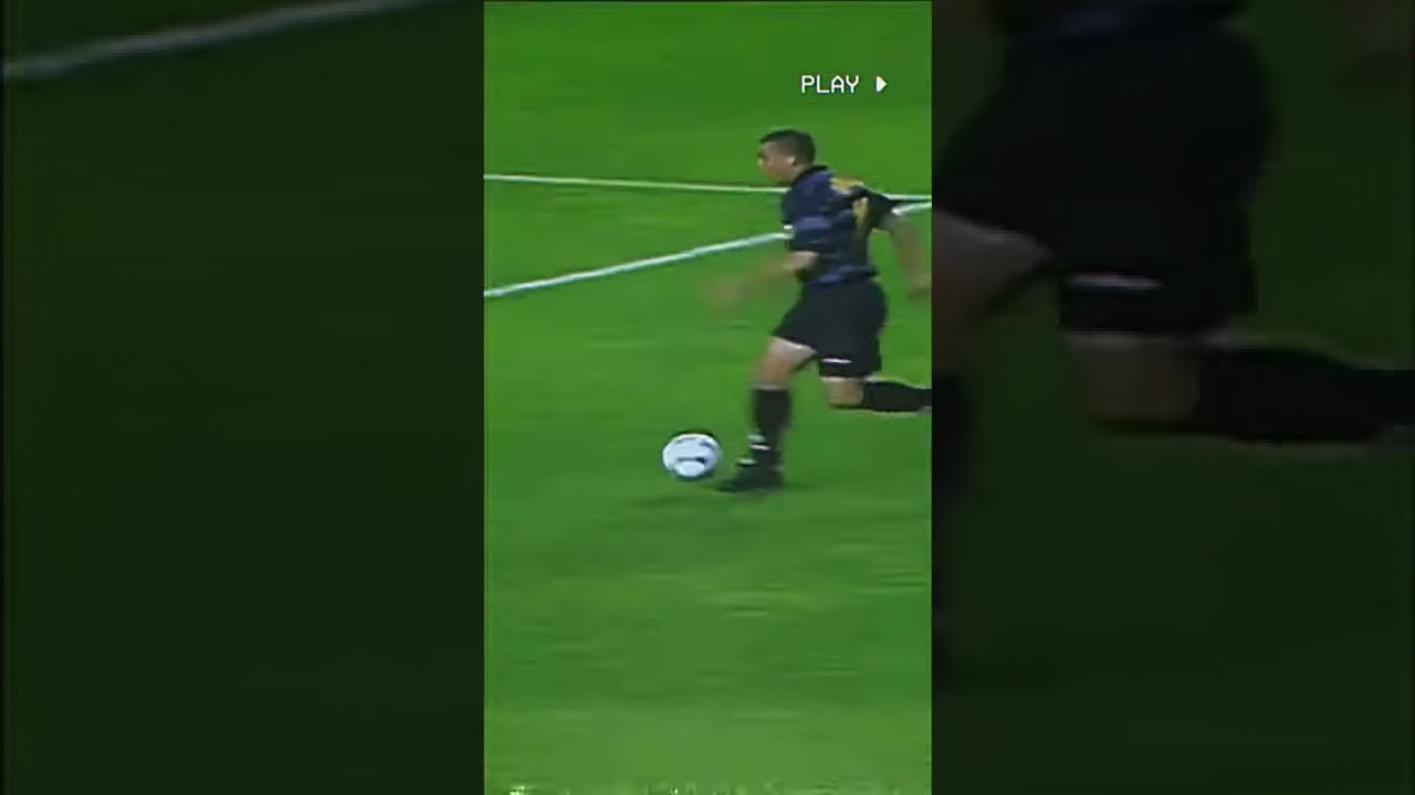 R9 in his prime moment ! | Brazillian Ronaldo in his prime is just ...