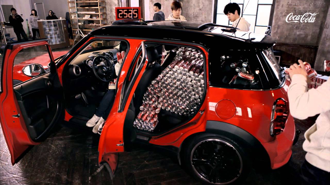 Cocacola X MINI Collaboration_How many Coke could be in MINI Countryman ...