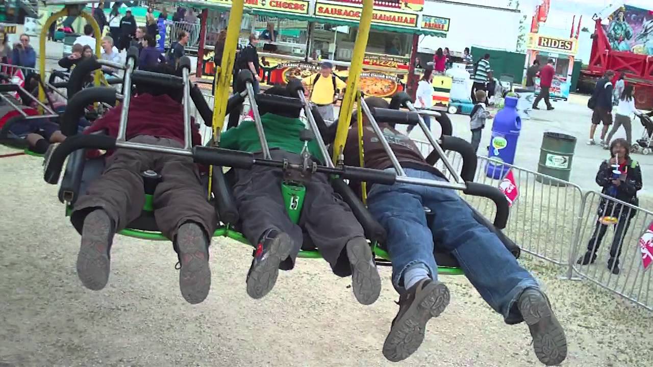 on the cliff hanger ride at the ex - YouTube