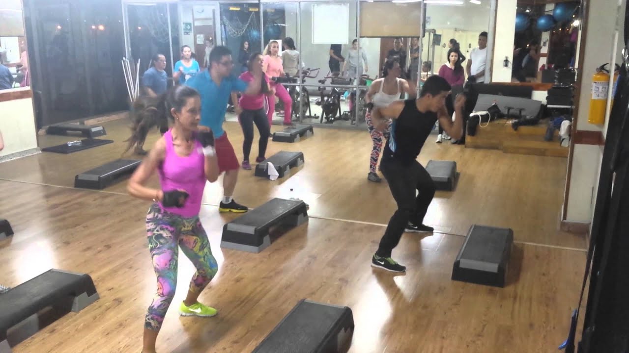 Step combat clase 2 - YouTube