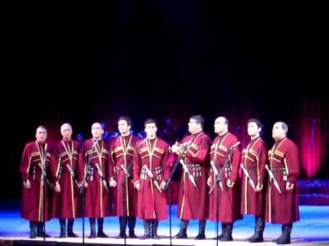 Tu ase turfa ikavi - Badri Chikhiashvili, Rustavi Choir - YouTube