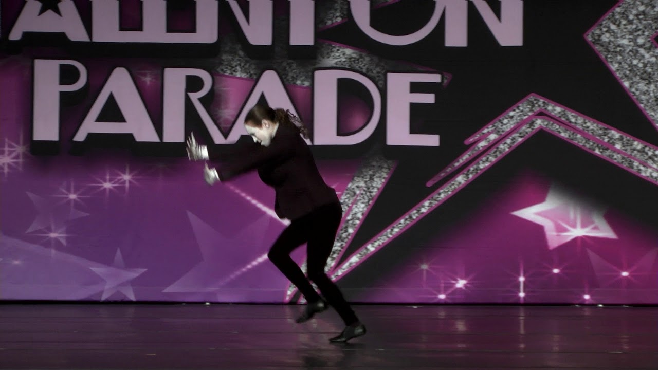 MADISON LASTER "Slender Man" TOP KC 2017 - YouTube