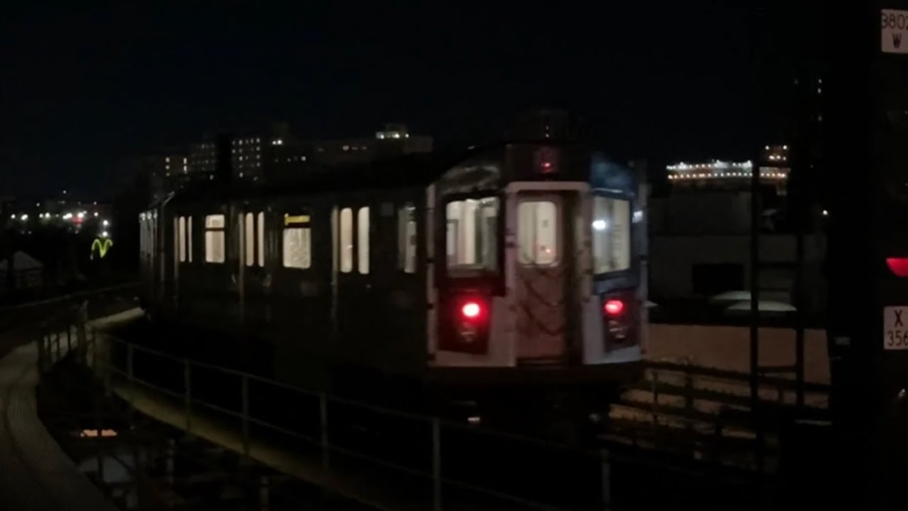 R142 R142A R62A & TOMC Transfer Trains on the White Plans Road Line ...