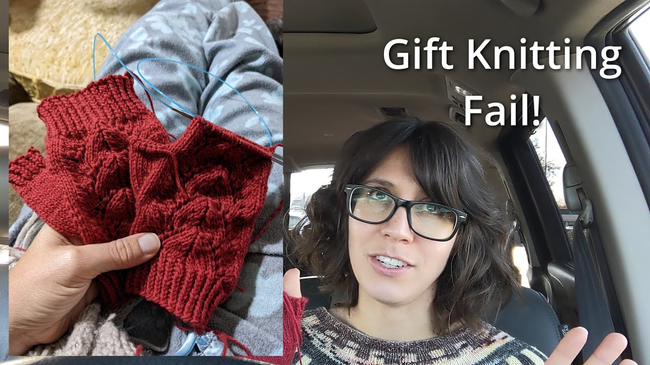 Gift Knitting Fail! Vlogmas 2022 - YouTube