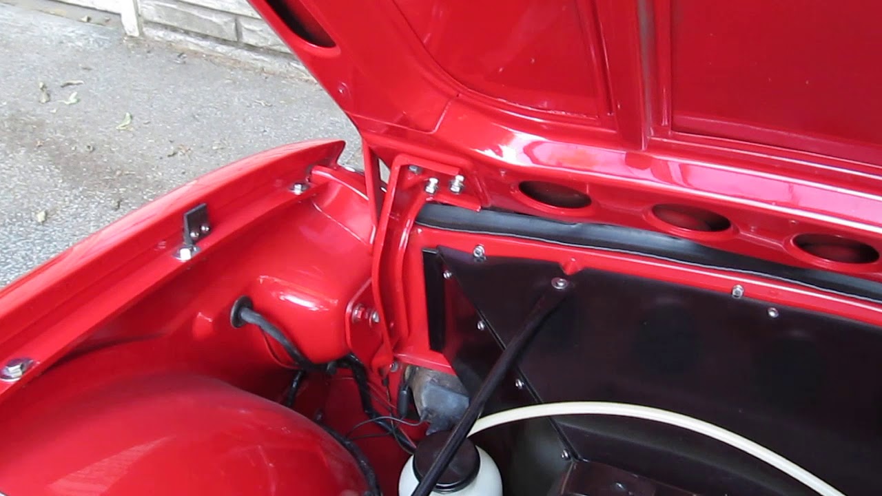 1969 Triumph TR6 engine bay - YouTube