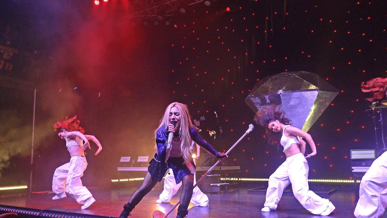 Ava Max - Sweet but Psycho (Live) - YouTube