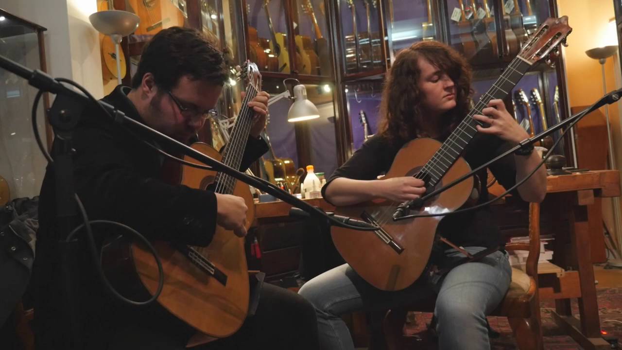 Guitarra a Dos, bei Michael Wichmann Gitarrenbau, Hamburg - YouTube