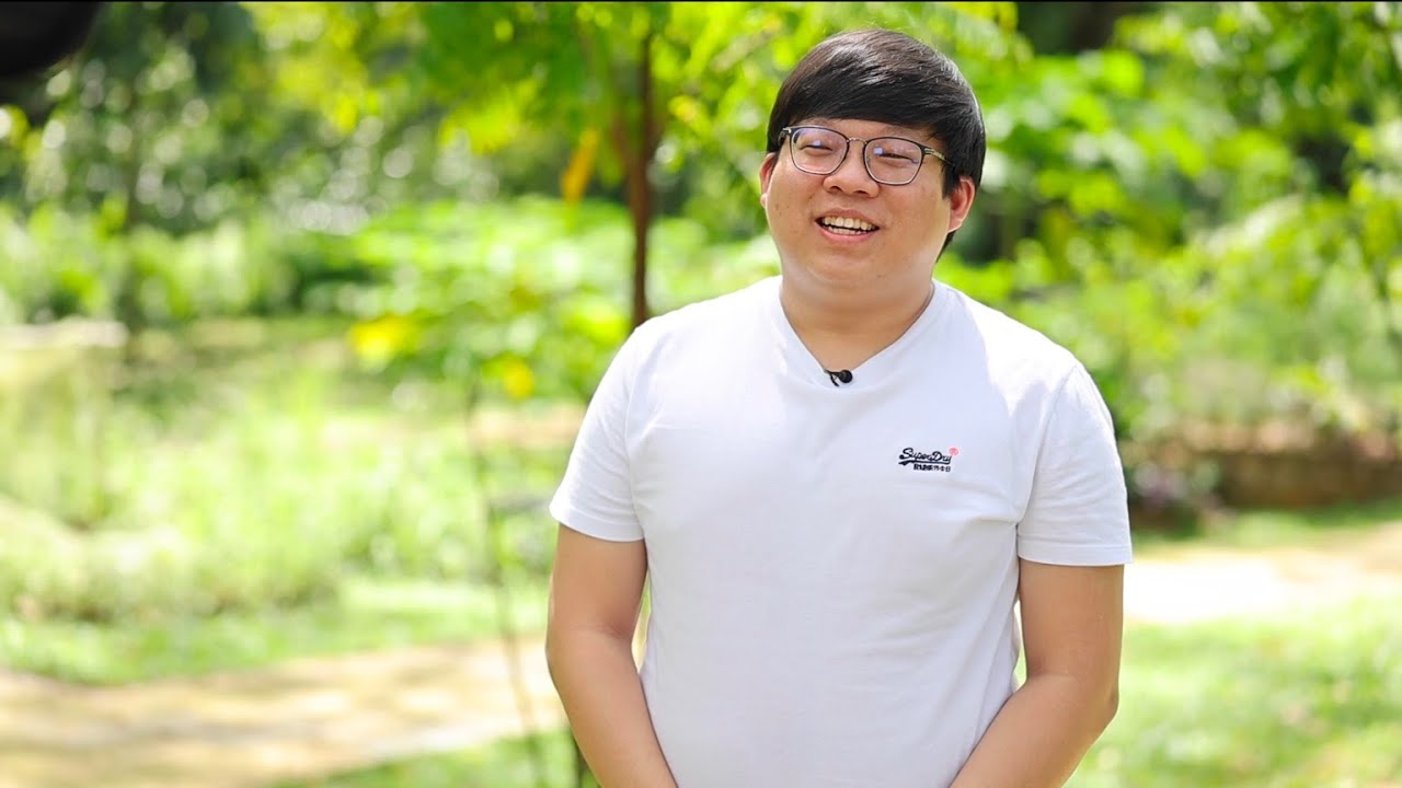 STUDENT INTERVIEW | NUS PHILOSOPHY, POLITICS, AND ECONOMICS CROSS ...