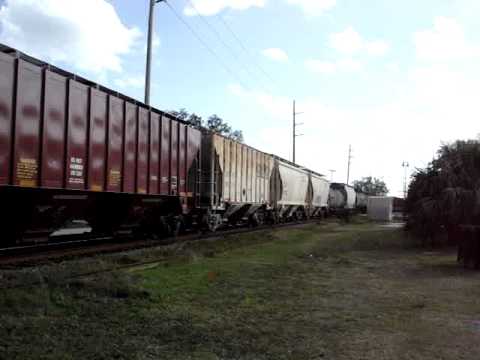 CSX Q456-22 NB thru Longwood, FL Mar 22 2012 - YouTube