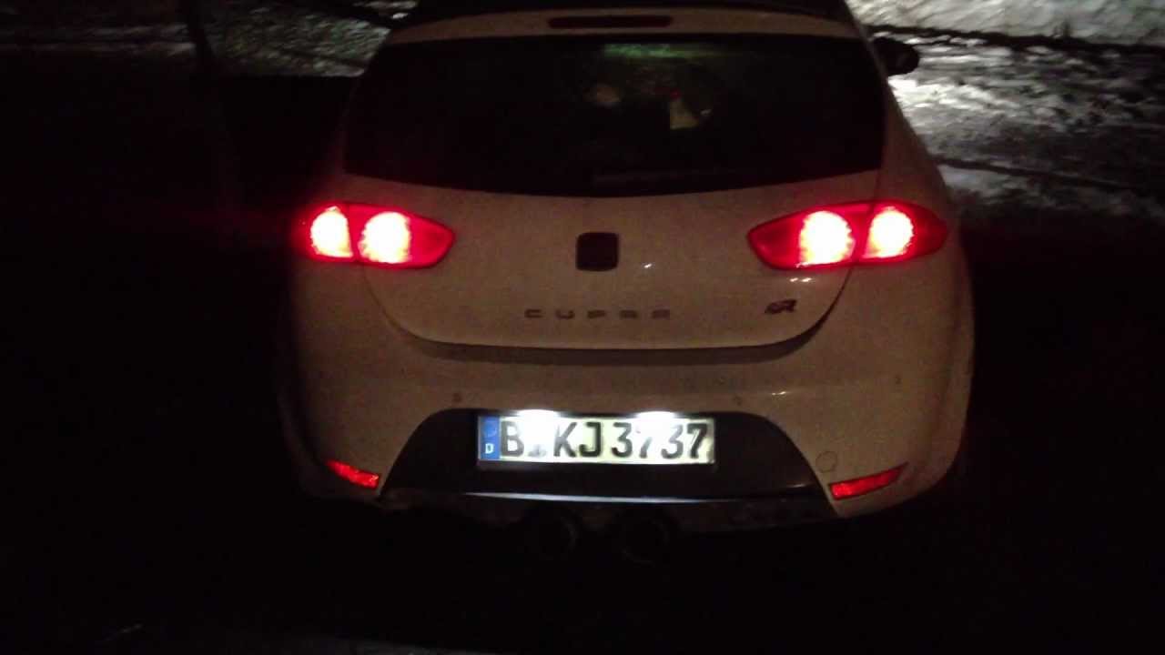 Seat Leon Cupra R F-Town Streetmachines R32 style aga - YouTube