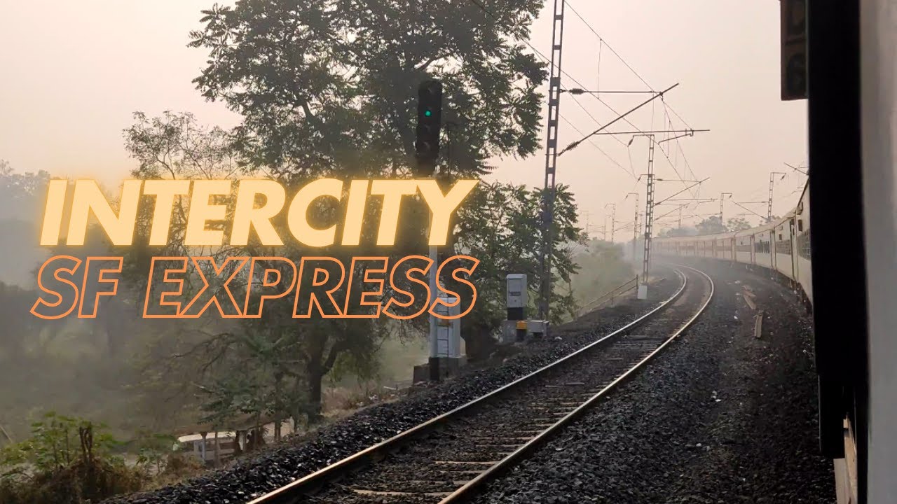 12929 Vadodara Valsad Intercity SF Express | Train Journey | 4K - YouTube