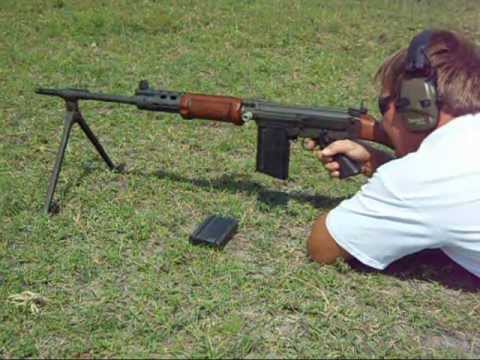 Israeli Fal not STG58 or L1A1 - YouTube
