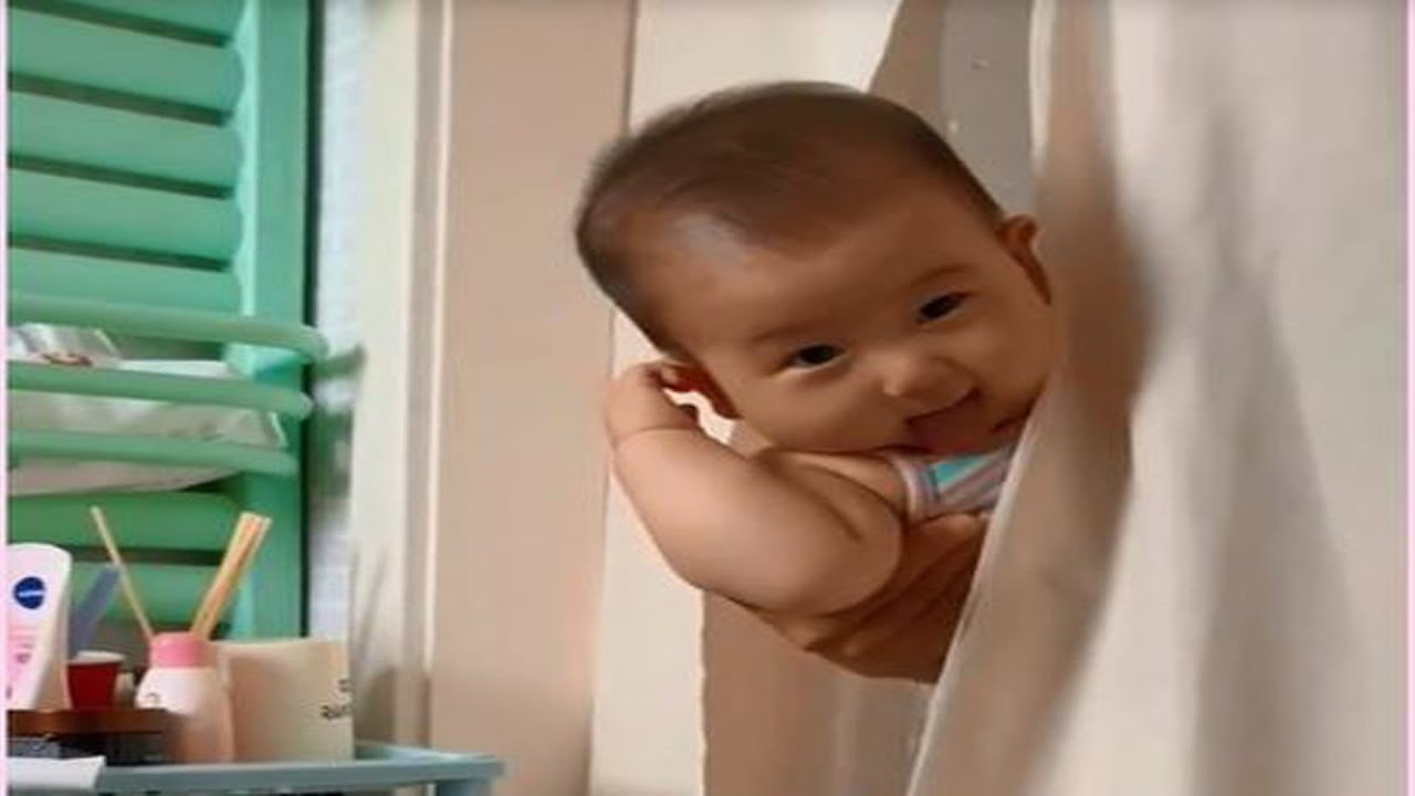 Funny Baby Hiding Make You Feel Funny - YouTube