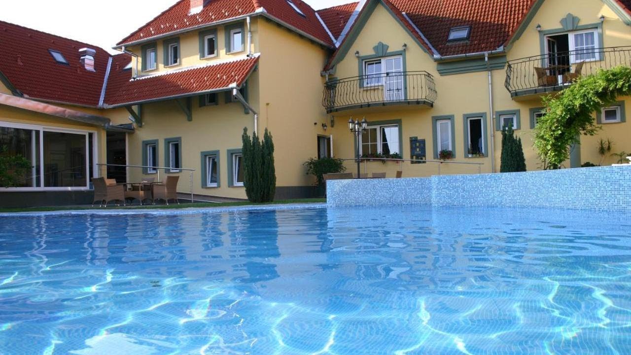 Wellness Hotel Kager Harkány, Harkány, Hungary - YouTube