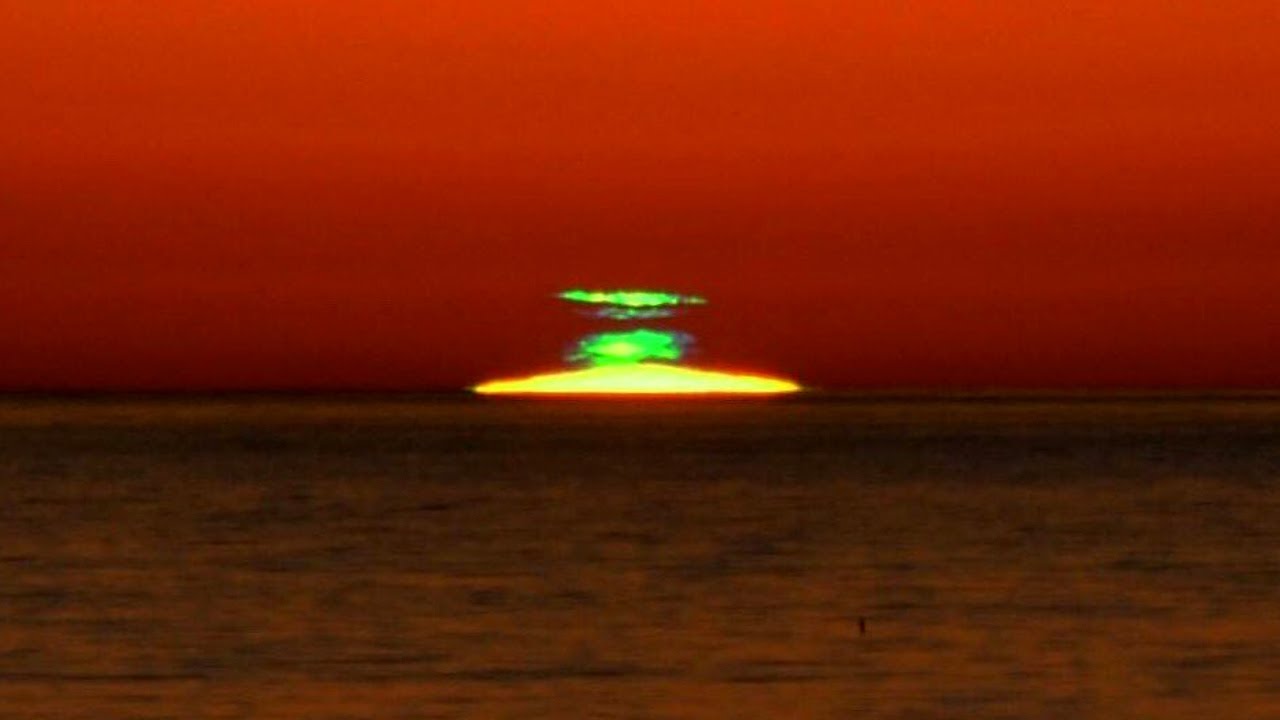 DESTELLO VERDE EN EL SOL - YouTube