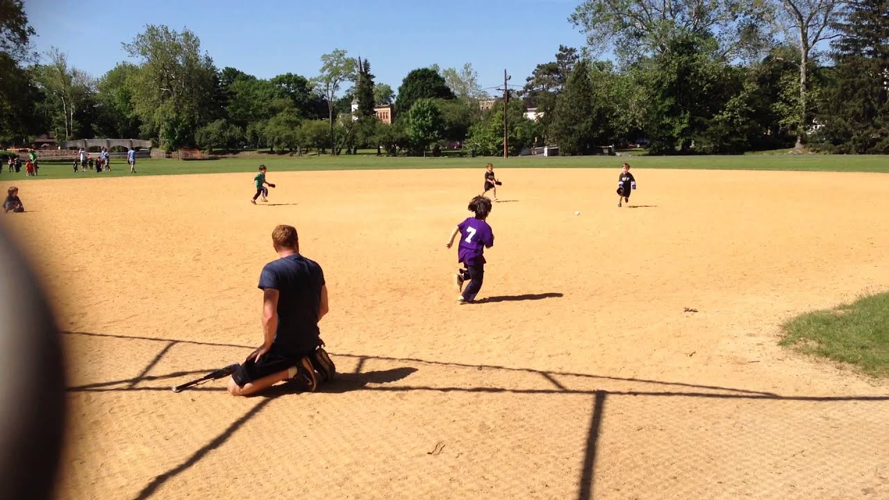 Drake Baseball Hit 1 2014 06 01 - YouTube