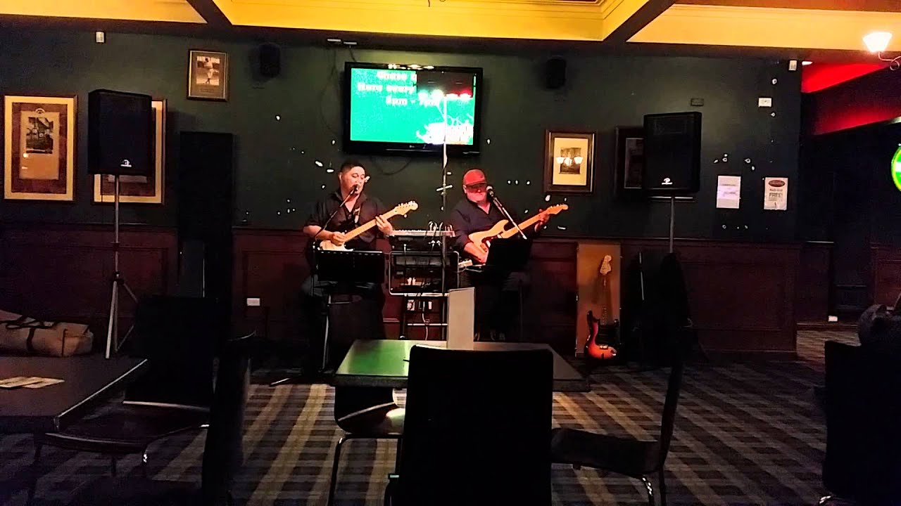 Bobby Hanna Faulds ( Waz & Artie tribute) - YouTube