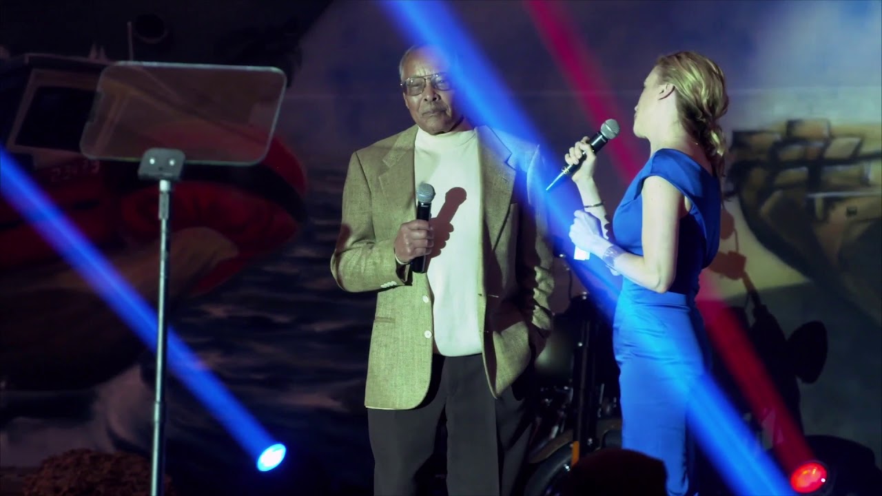 Anderson Pollard WWII Veteran Introduced As Special Guest By Hillary ...